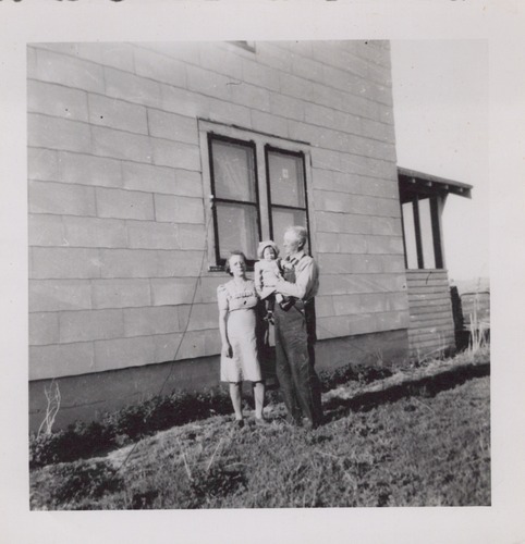 Mary (Mae) Rayner & Frank Watters – Ultima Thules